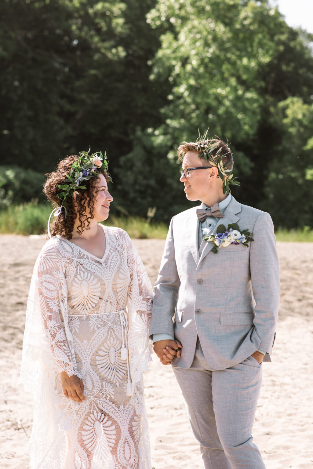Queer Chicago Beach & Forest Intimate Wedding | Virginia & Rose | Mei ...
