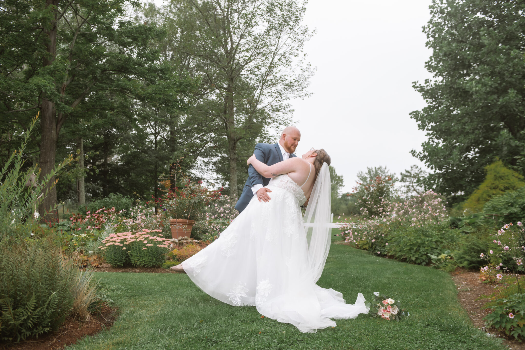 A Luxury Resort Jewish Wedding | Chicago & France Wedding & Elopement ...
